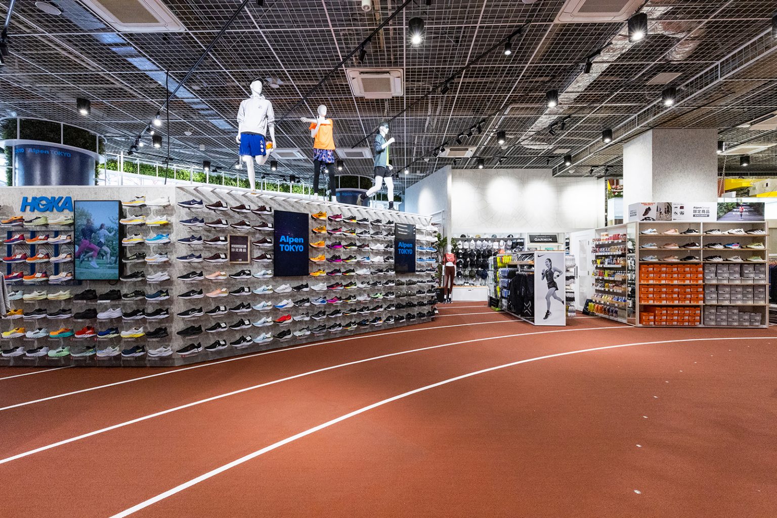 新宿のAlpen TOKYOの品揃えと広さに圧倒された | レクリム